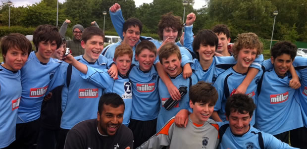 Pinner Local - Pinner Junior Football under 14's